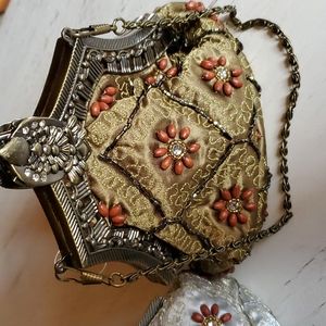 Giftcraft | Bags | Beaded Embroidery Party Clutch | Poshmark